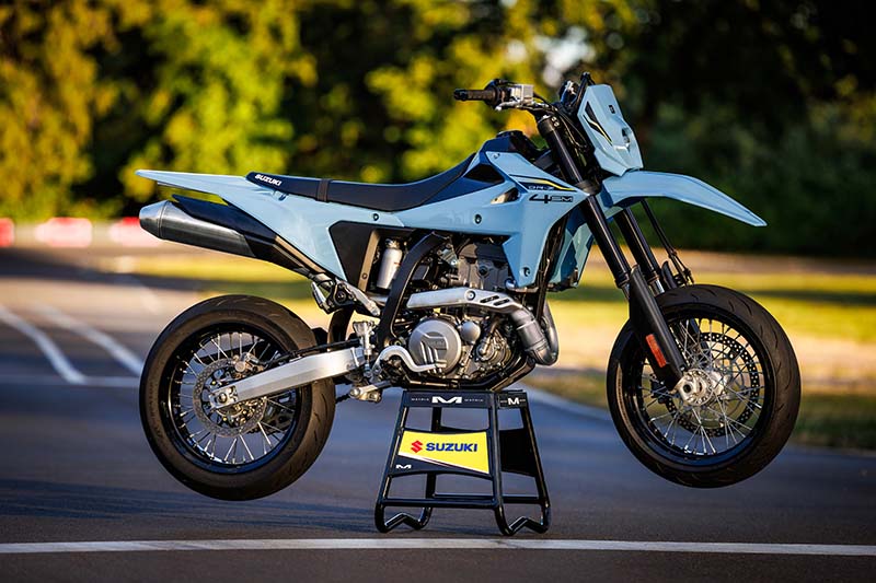 Suzuki DR-Z4SM 2025-2026 - Precio, ficha técnica, opiniones y ofertas