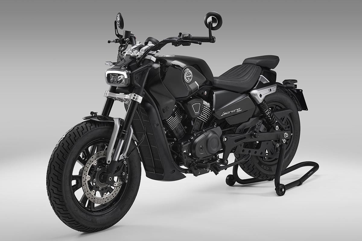 Benelli entra en el mundo cruiser con la nueva Leoncino Bobber 400