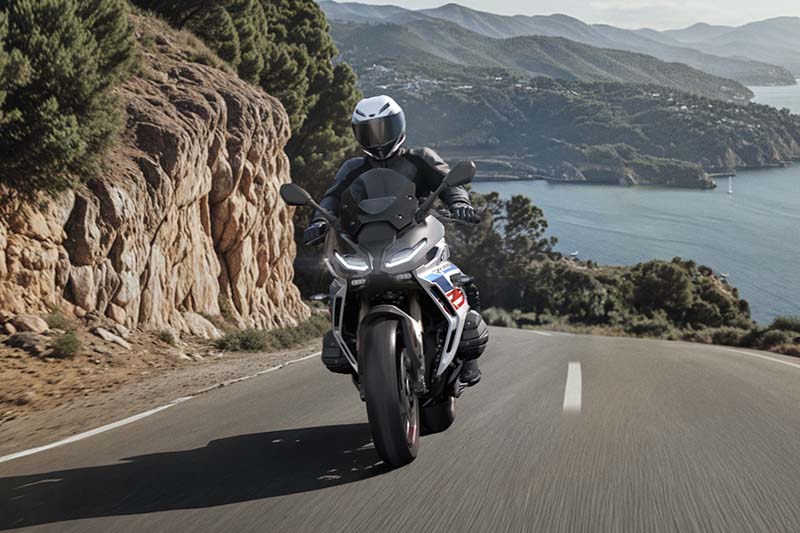 BMW R 1300 RS 2025 - Precio, ficha técnica, opiniones y ofertas