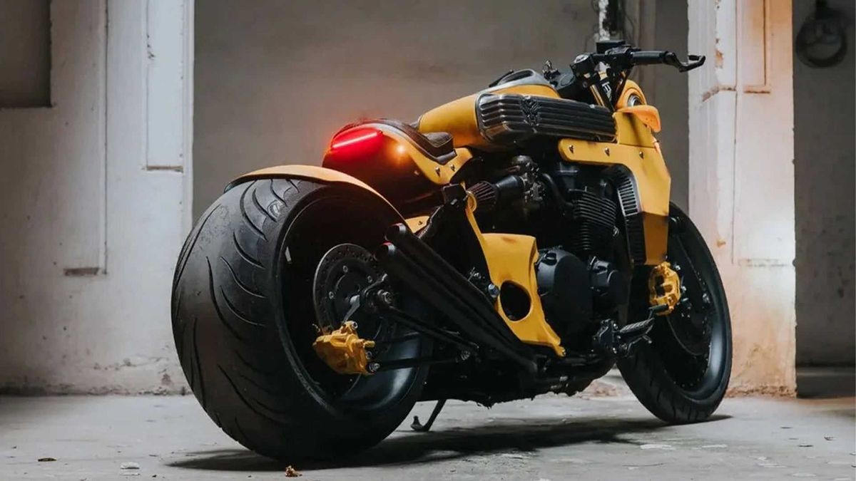 Honda X4 inspirada en el Transformer Bumblebee: ¿horror o genialidad?