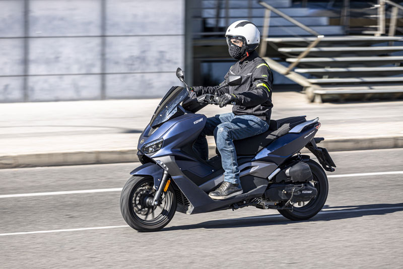 Prueba Keeway Vieste 125