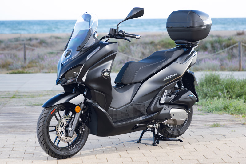 Prueba QJ Motor MTX 125, LTR 125 y Fort 4.0 (Vídeo)