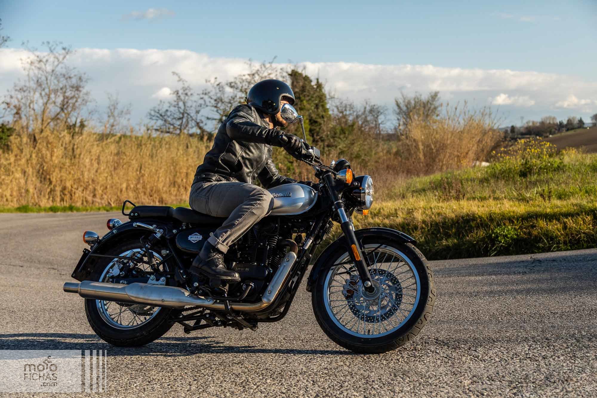 Comparativa Benelli Imperiale 400 2021-2024 - Honda Rebel 500/S 2020-2024