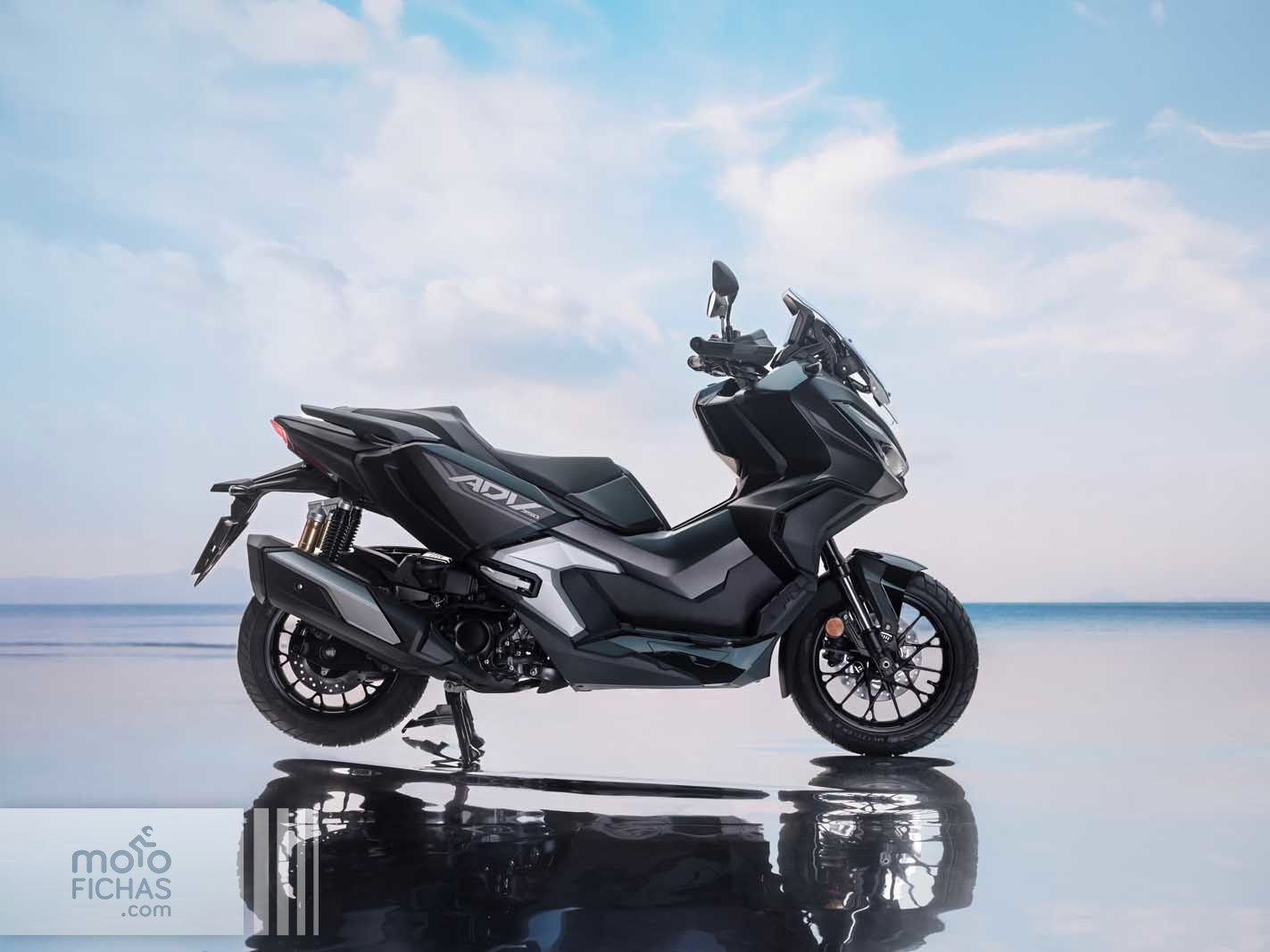 Comparativa Honda ADV350 2025-2026 - KYMCO DTX 350 2022-2024