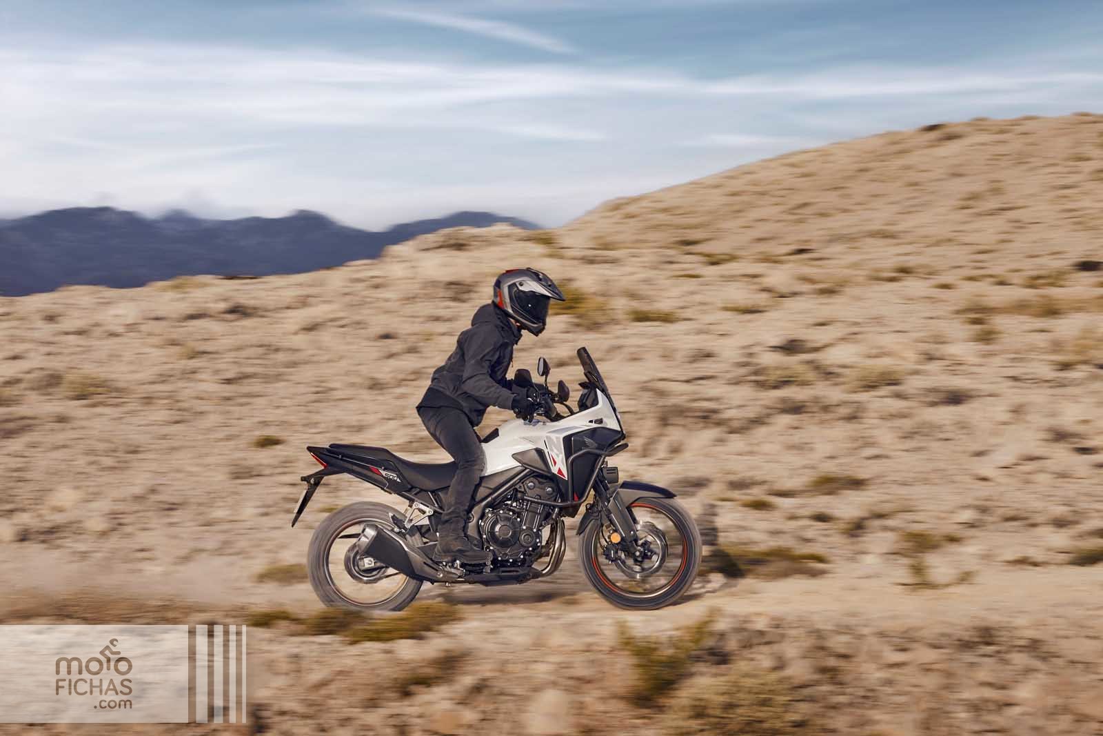 Comparativa Voge 525DSX 2025 - Honda NX500 2024