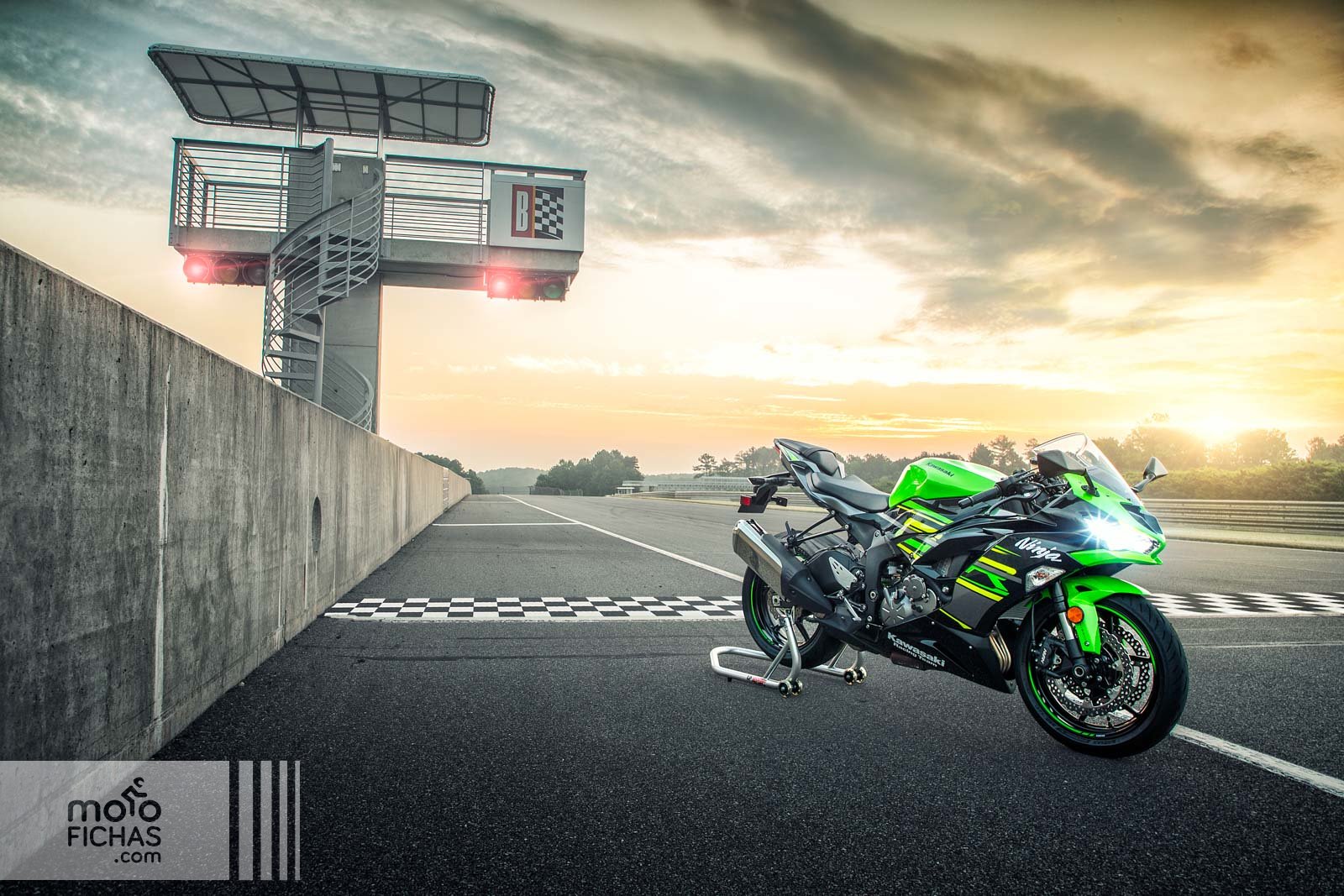 Comparativa Kawasaki Ninja 650 2020 - Kawasaki Ninja ZX-6R 2019