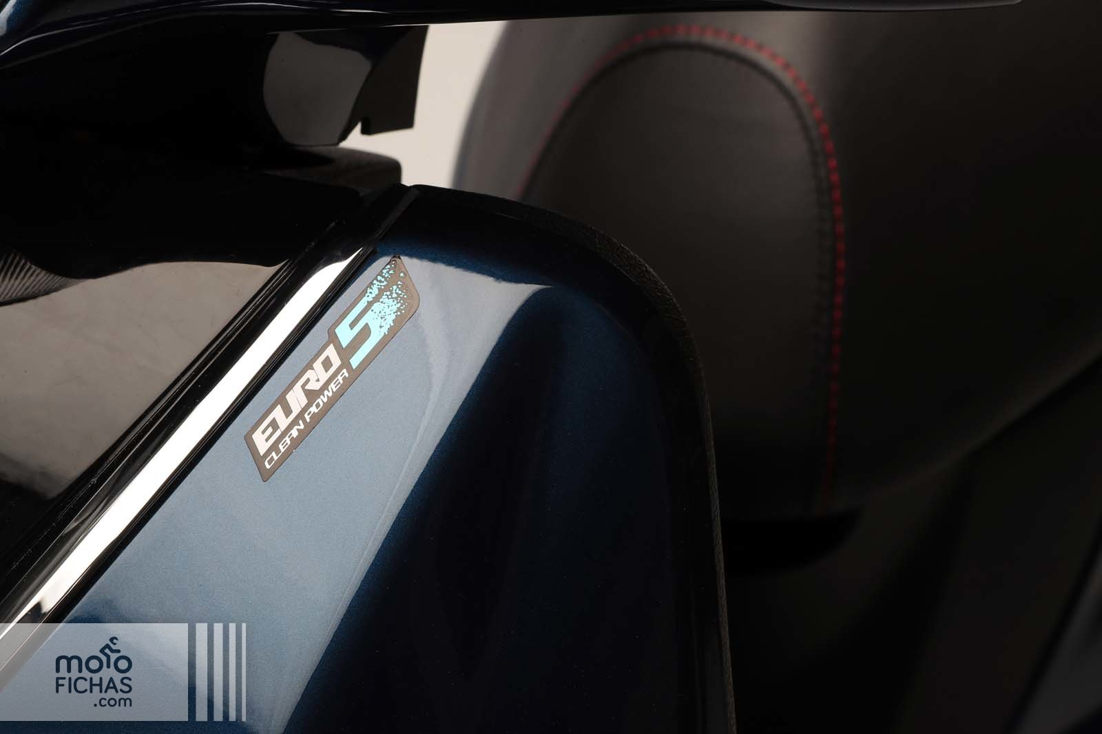 Comparativa SYM Symphony 125 2021-2024 - Peugeot Tweet 125i 2017-2020