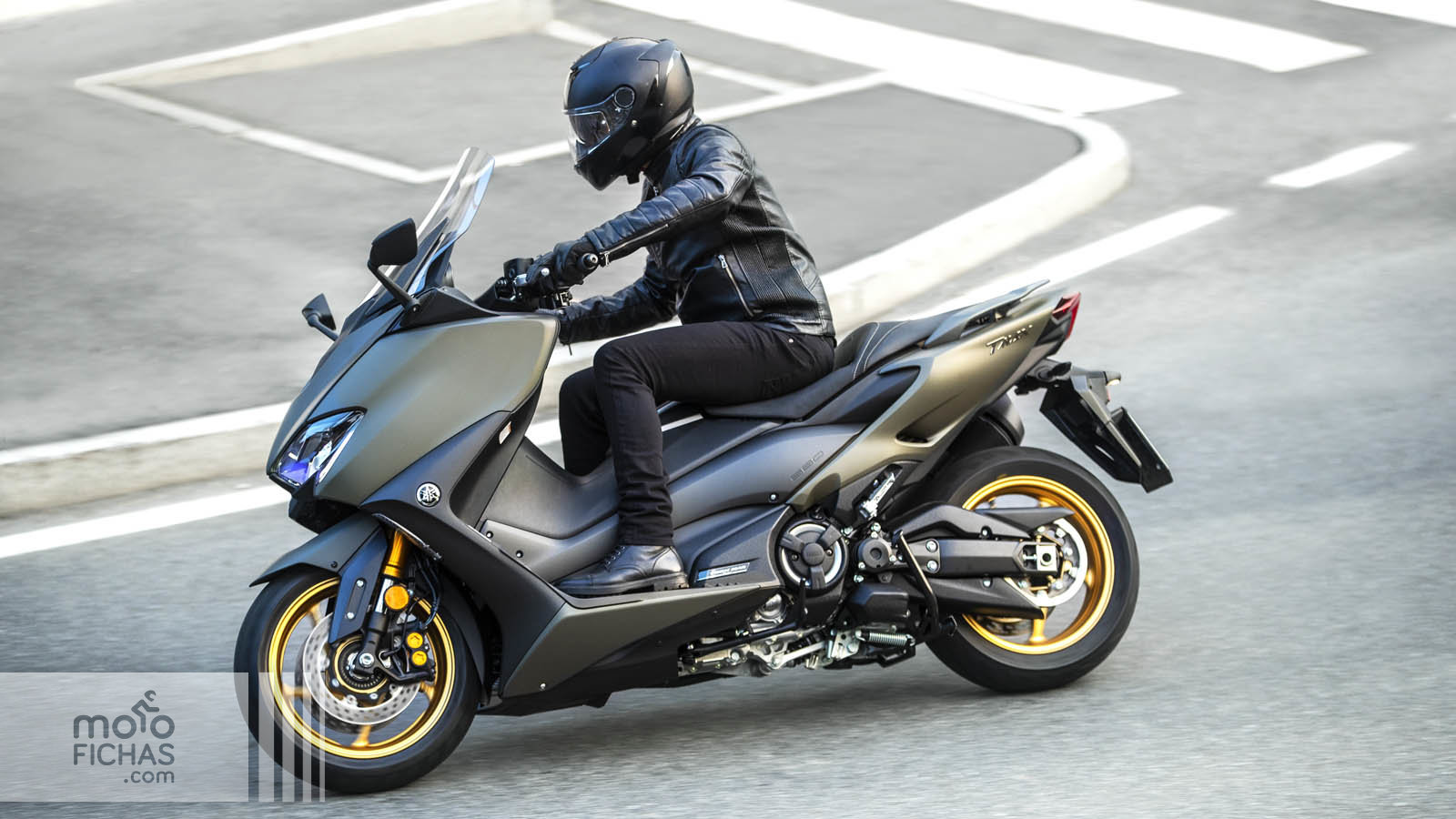 Comparativa Yamaha TMax/Tech Max/20 Aniversario 2020-2021 - KYMCO AK ...