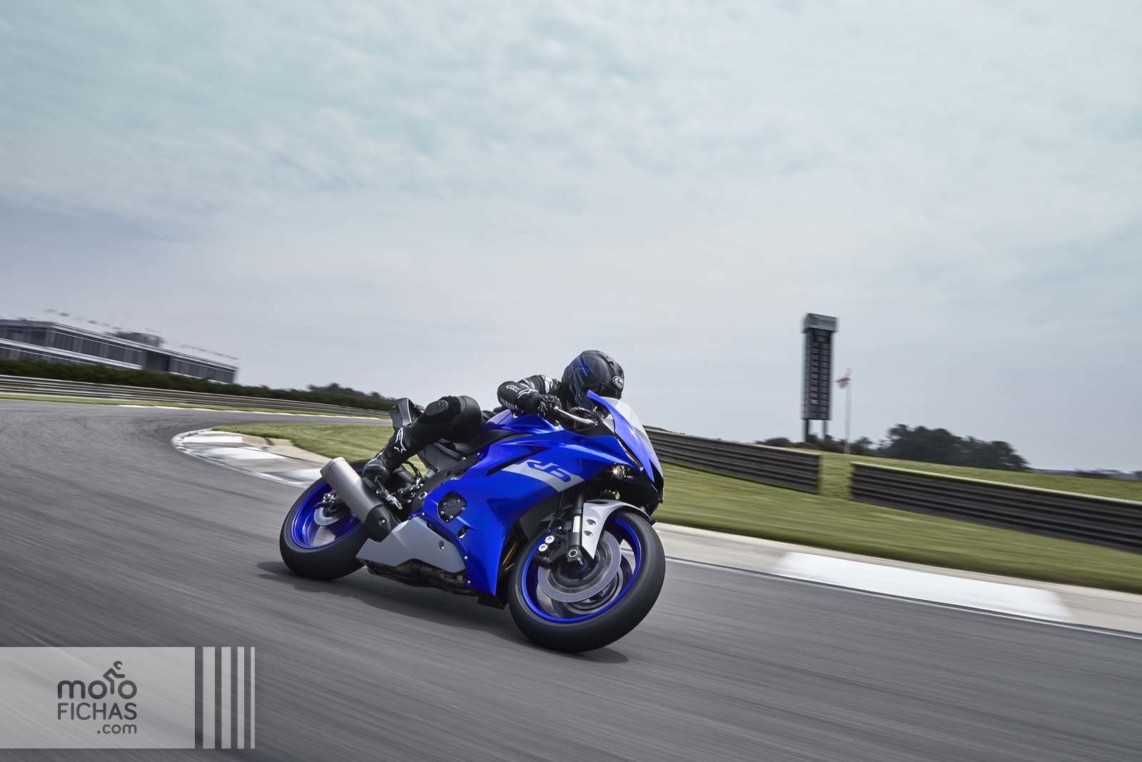 Comparativa Kawasaki Ninja ZX-6R 2020 - Yamaha YZF-R6 2017-2020