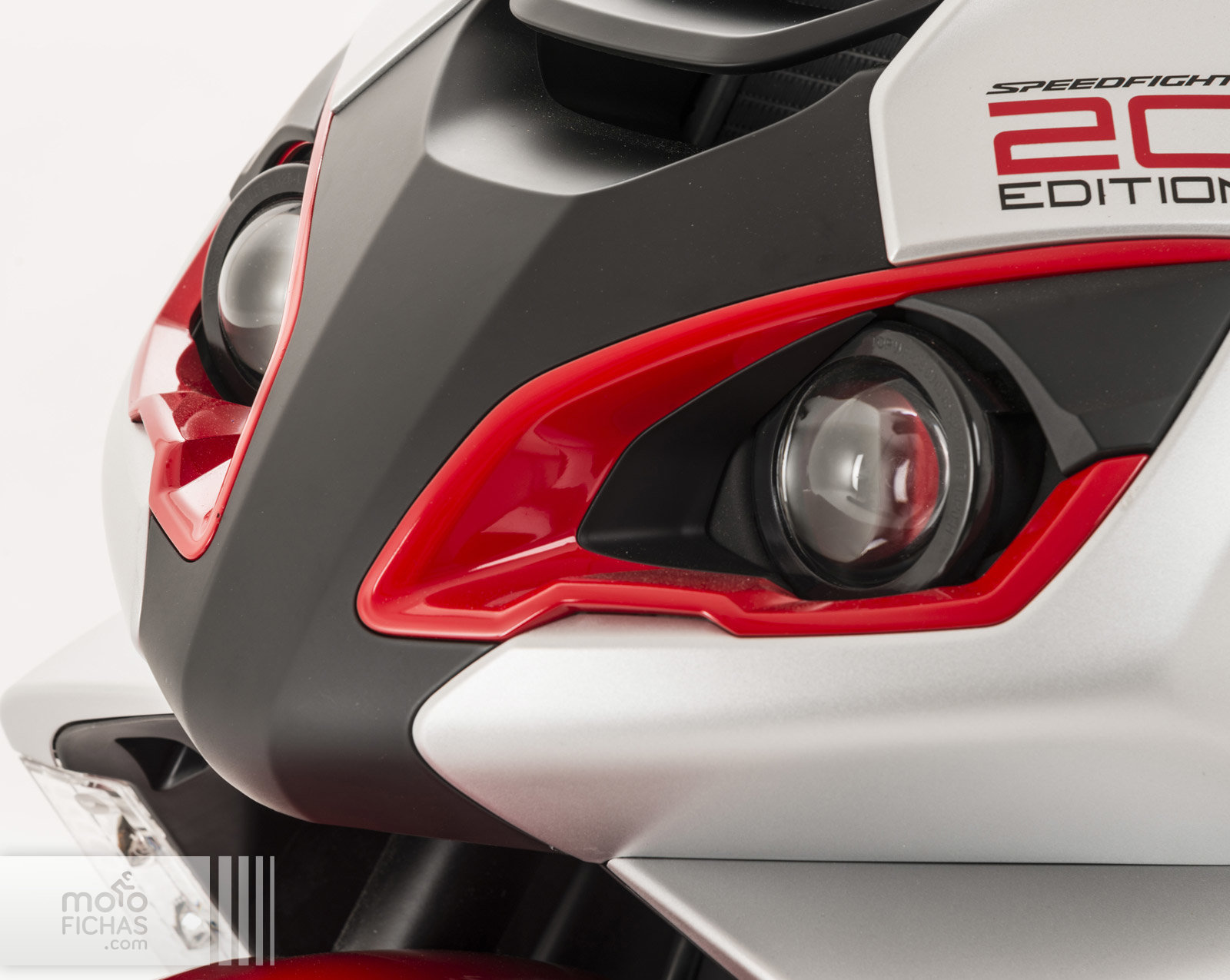 Comparativa Yamaha Aerox 4 2018 2021 Peugeot Speedfight 4 50 2017 2020