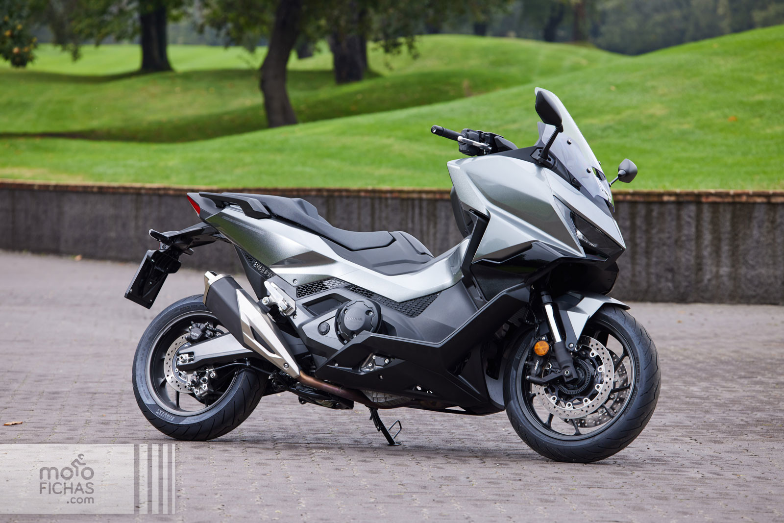 Prueba Honda Forza 750 2025