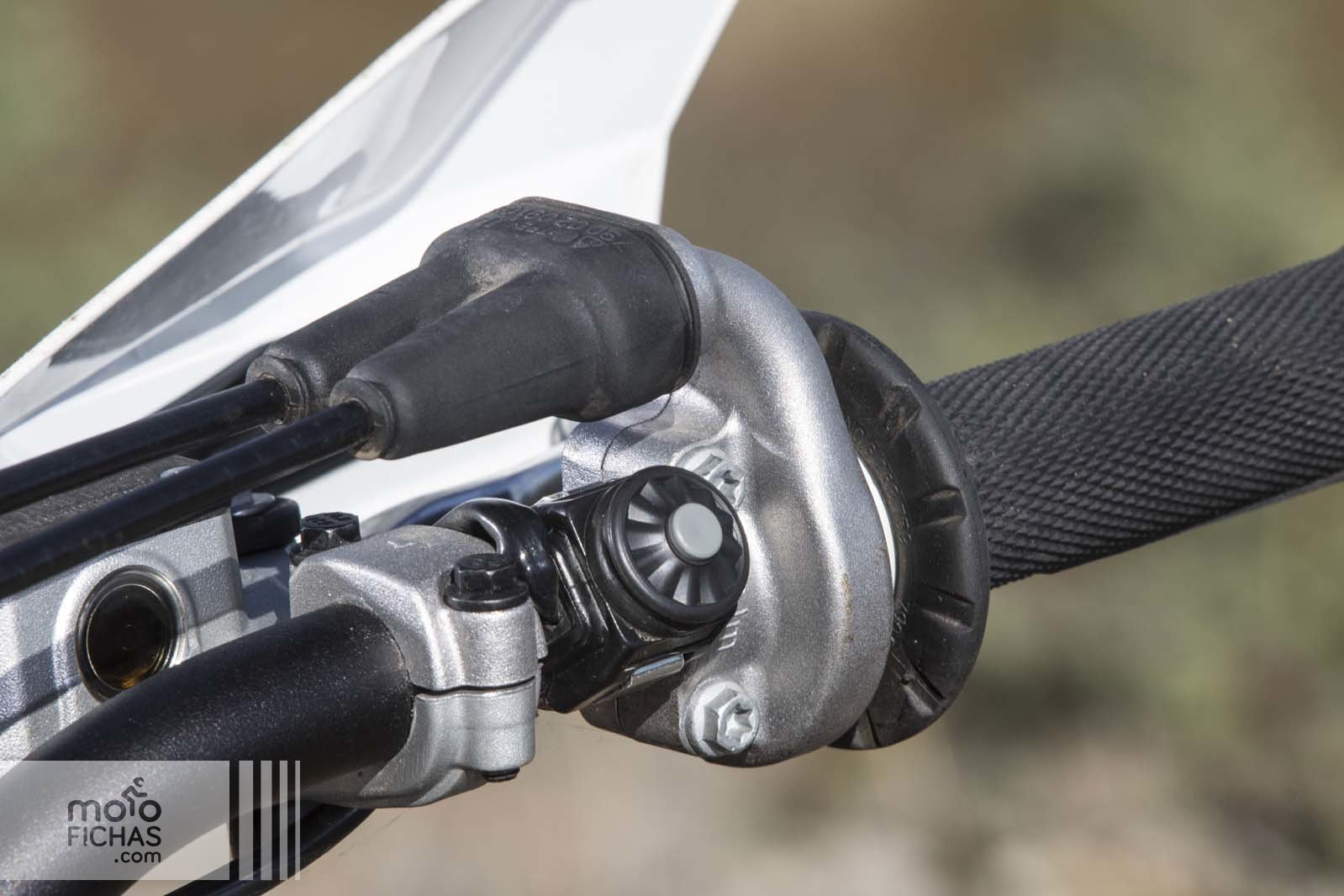 Prueba KTM 300 EXC TPI: inyección de adrenalina