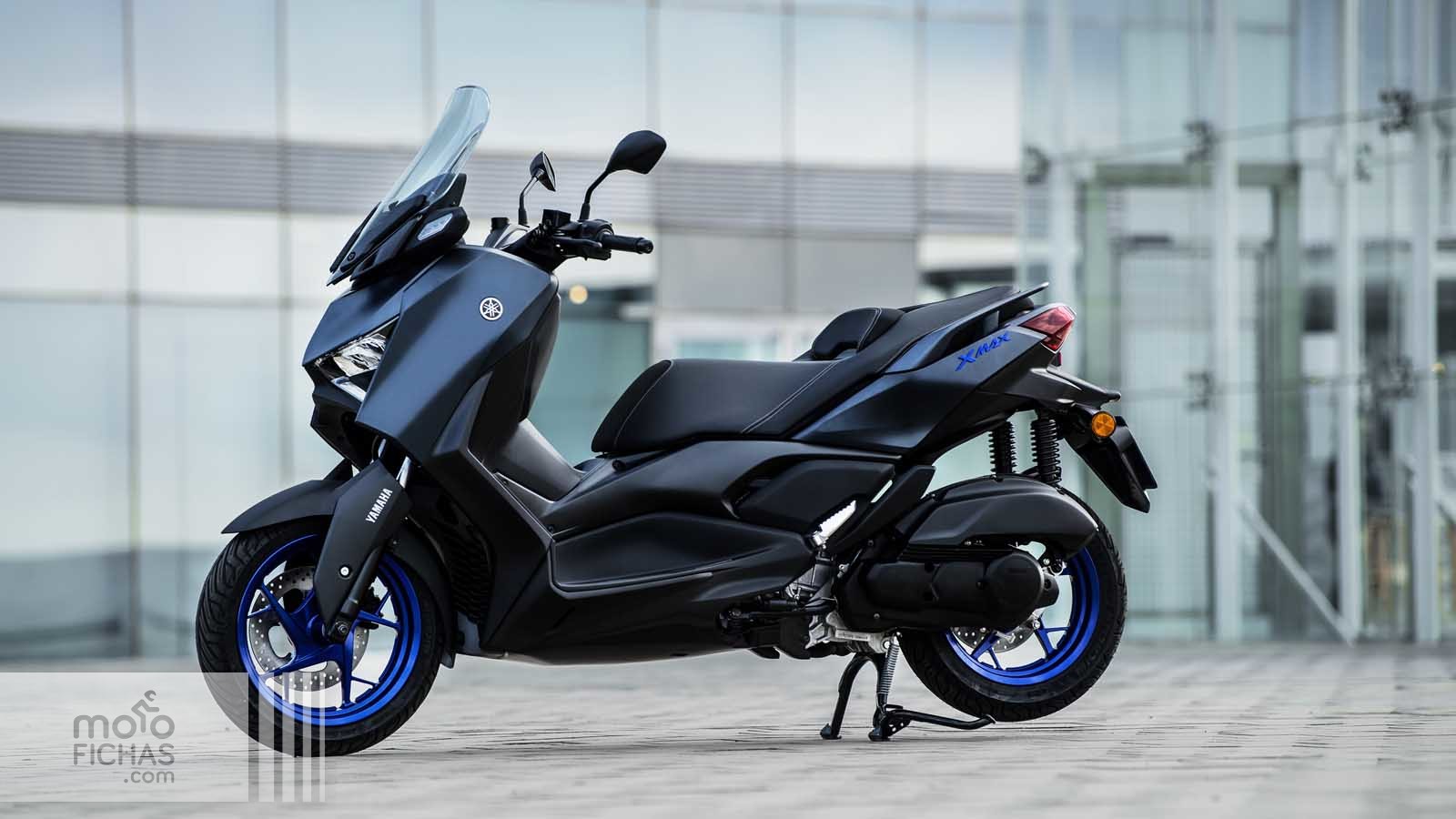 Comparativa Yamaha XMAX 125 2023-2024 - Honda Forza A